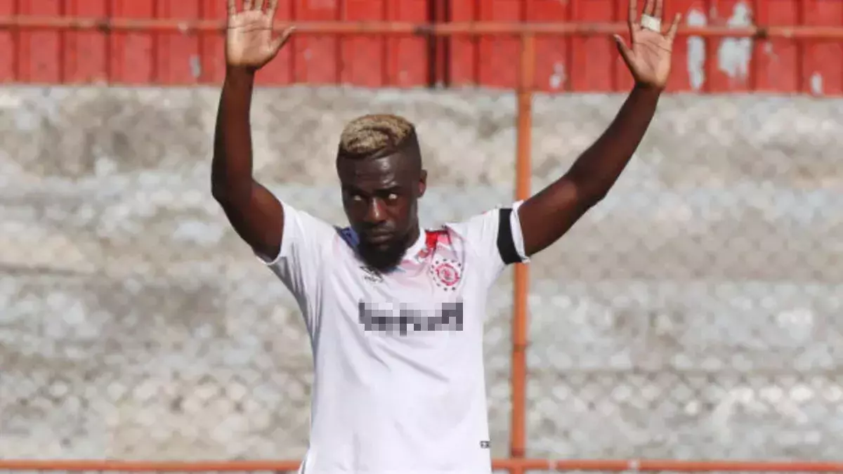 'Alex Ng'onga's football career ending' - Bolanews