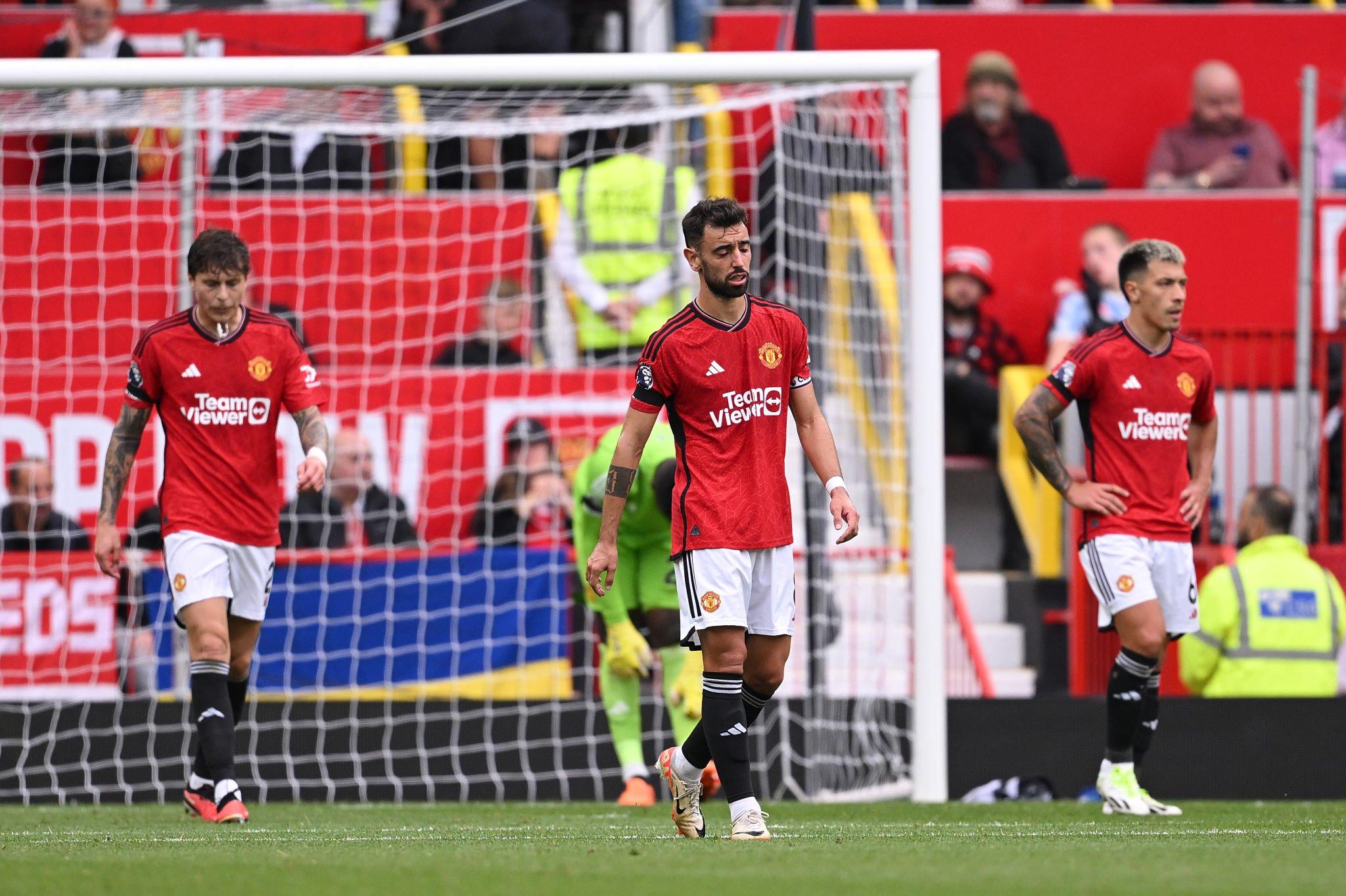 Man Utd lose second consecutive league match, Brighton soar at Old ...