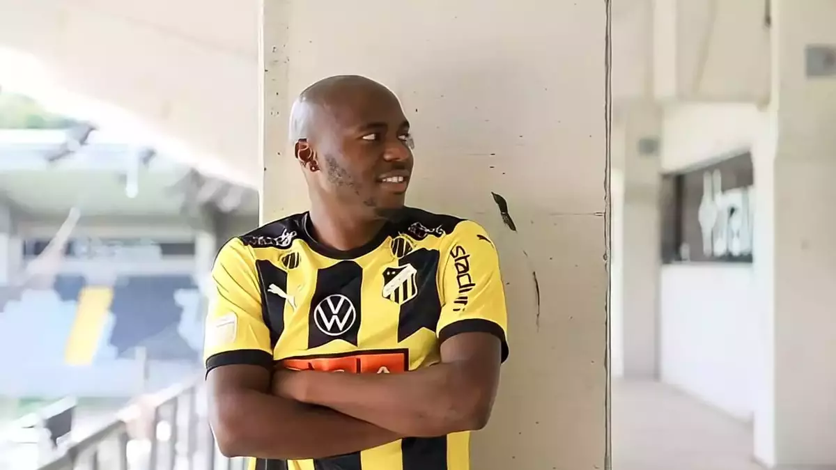 Edward Chilufya signs a season loan deal with Swedish Champions - Bolanews