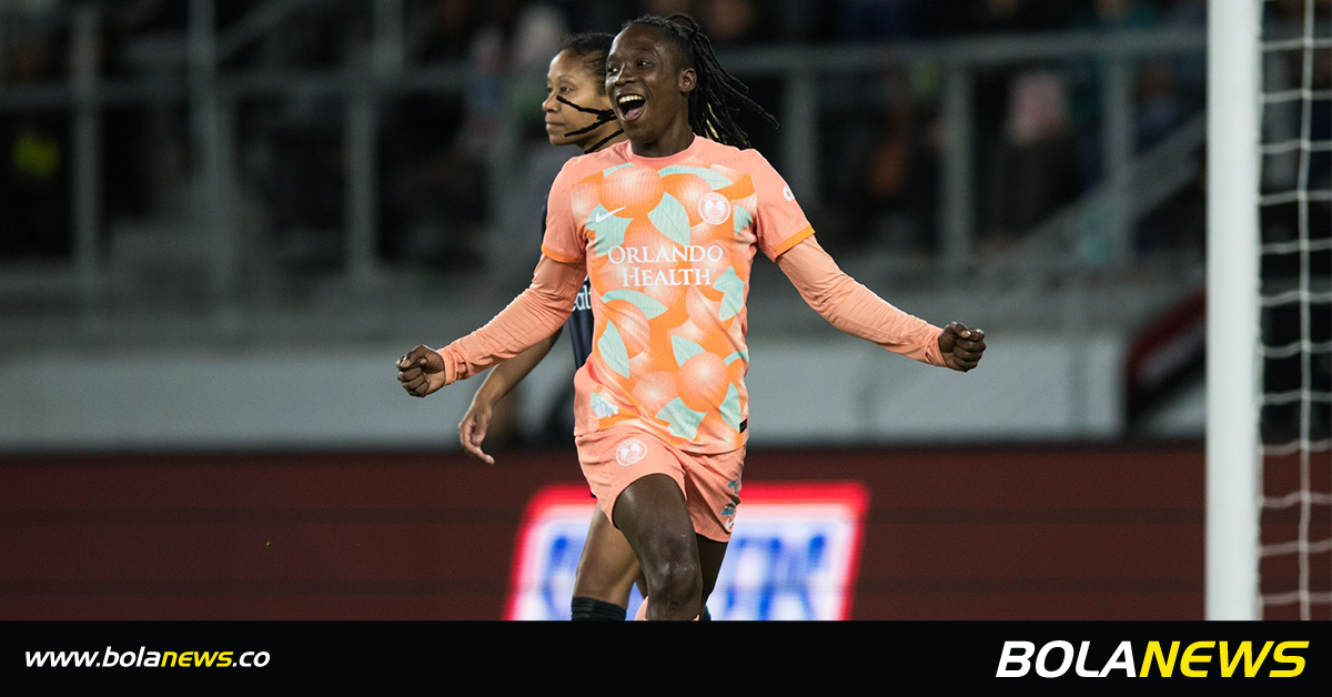 Barbara Banda reacts after debut goal in NWSL, coach salutes her ...