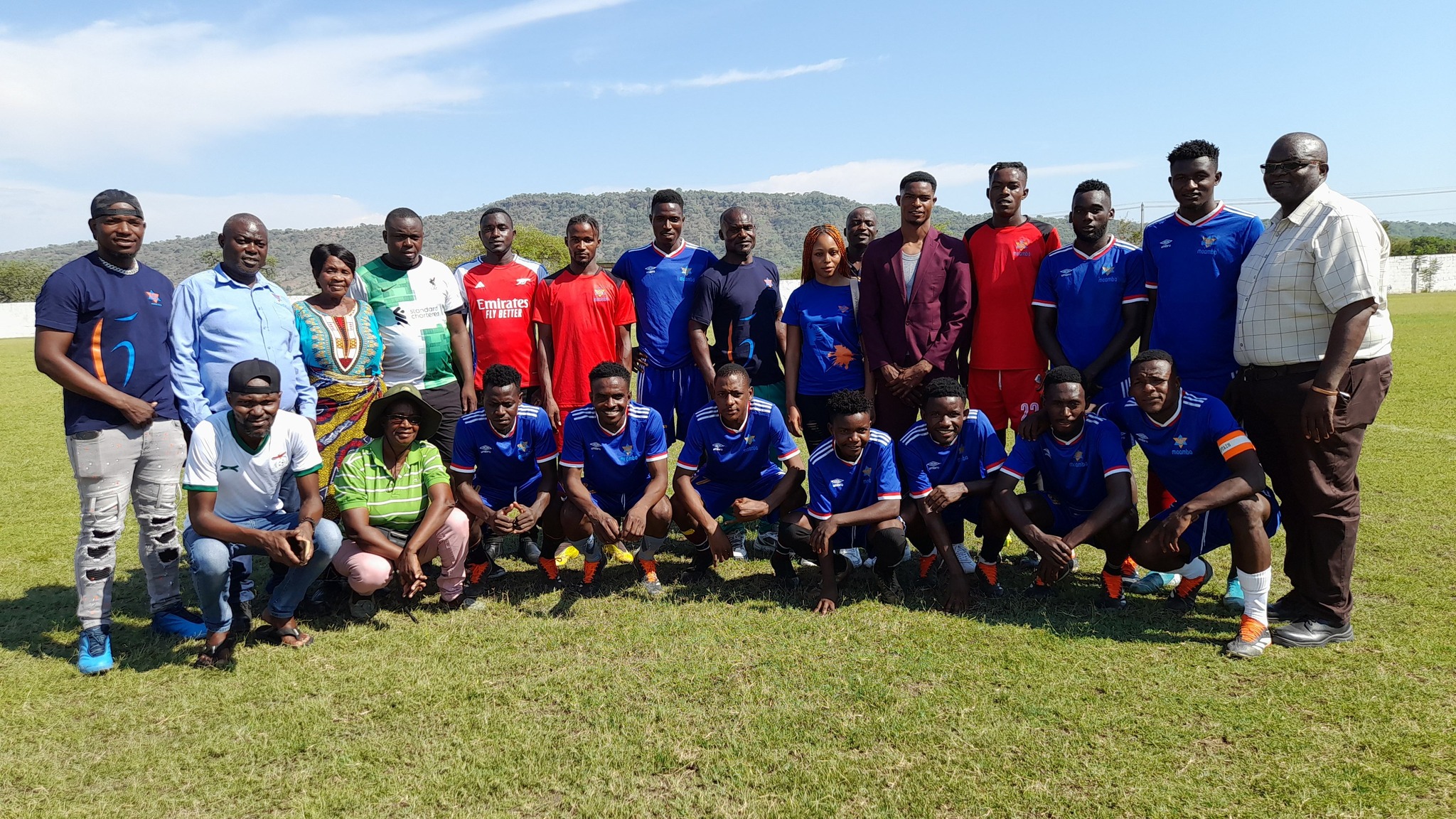 Chipolopolo goalkeeper Nsabata gives back to former club - Bolanews